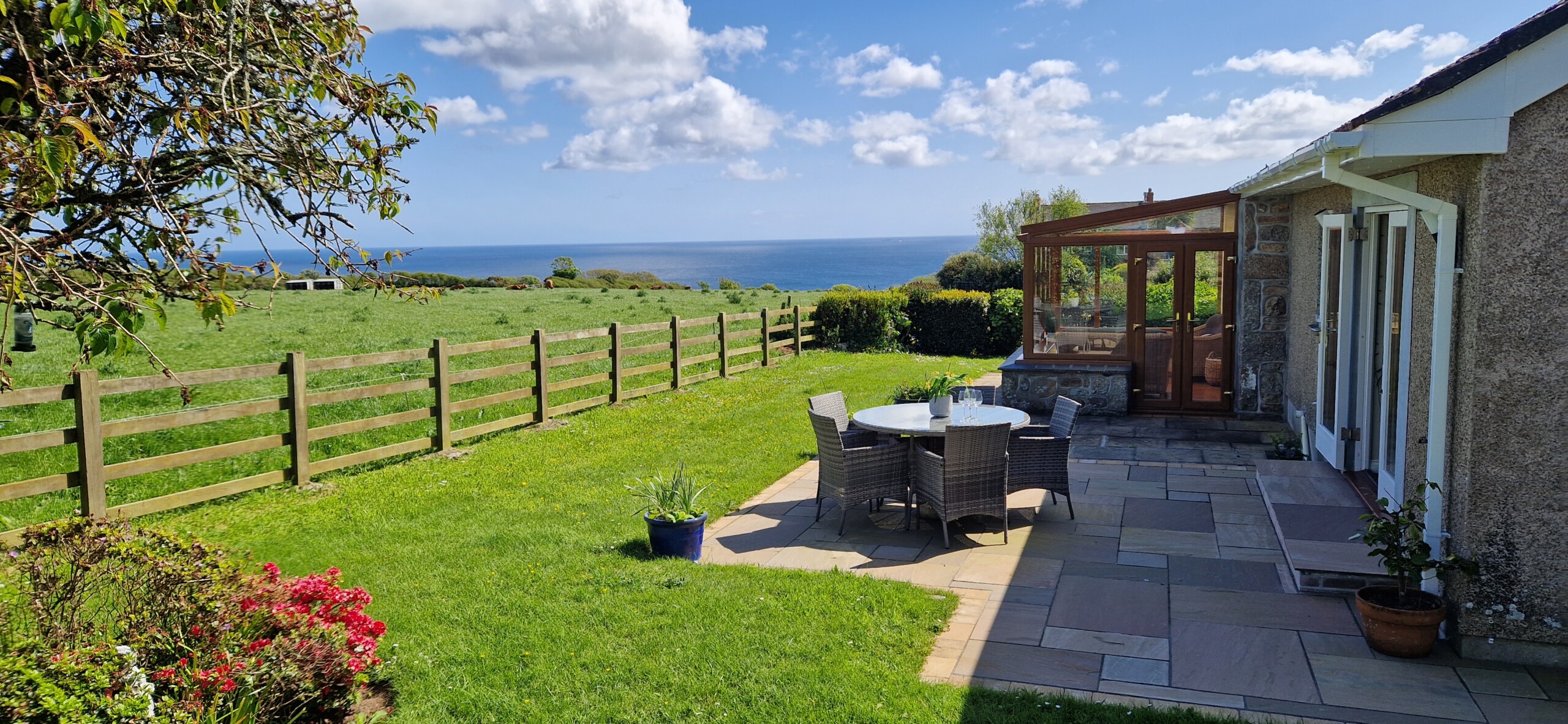 “Seascape” – Cottage by the Sea | Downs Barn Farm